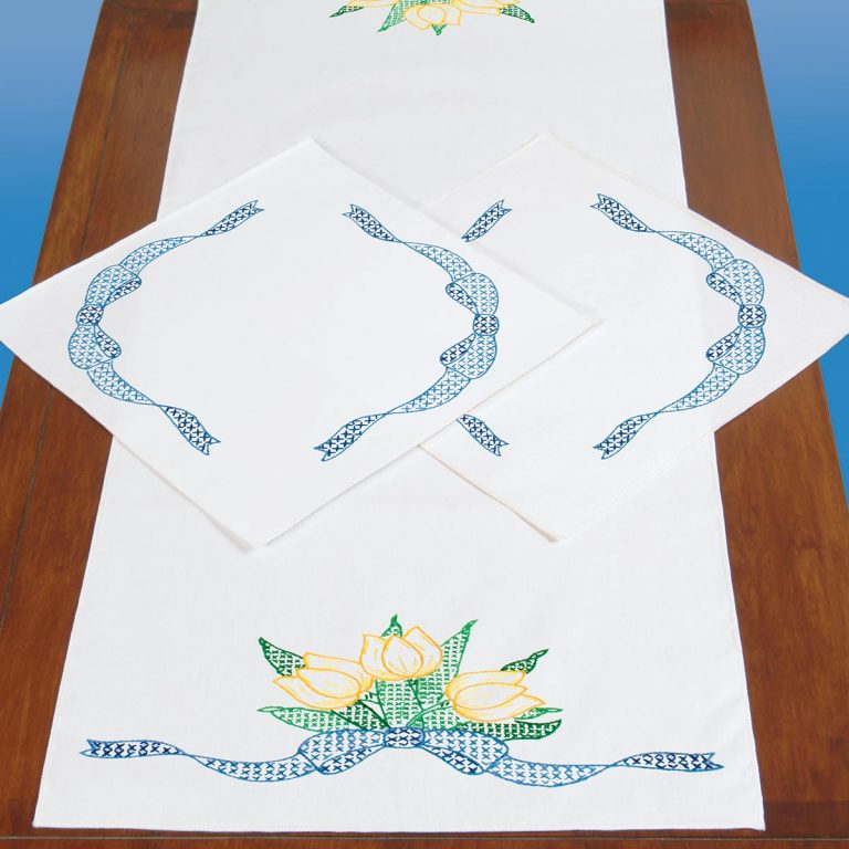 Lavender Flowers Scarf & Doily set - Jack Dempsey Needle Art